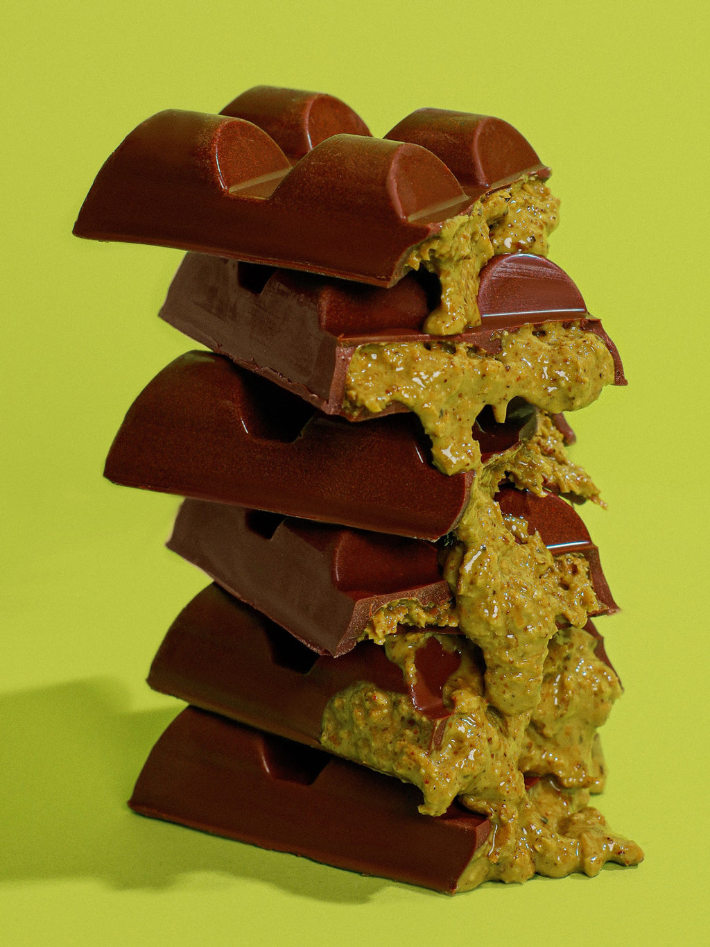 Pistachio Knafeh Chocolate Bar | Order Online USA – Magno Chocolates