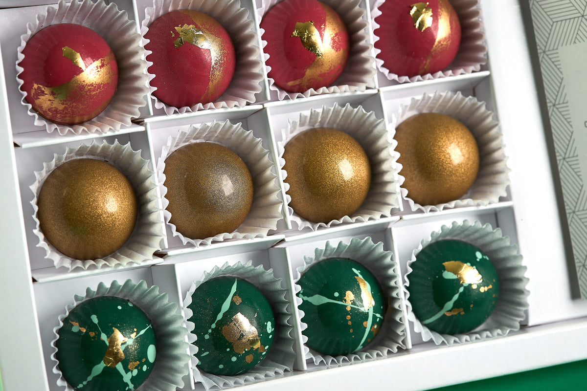 Luxury Chocolate Gift Box - Majestic (12 pcs) – Magno Chocolates